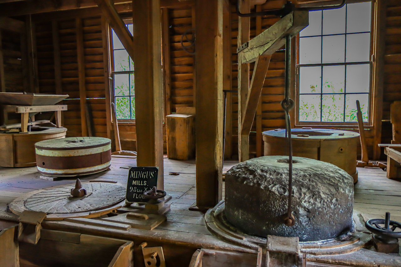 Mingus Mill: A Historic Grist Mill in the Smoky Mountains – Echoes of ...